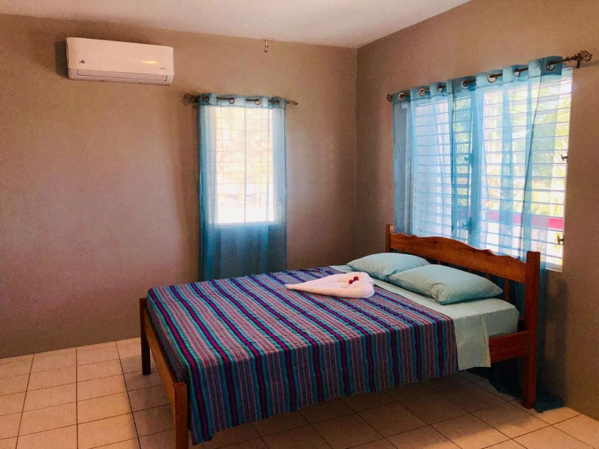 The best hostel in Belize - Beachfront San Pedro | Sandbar
